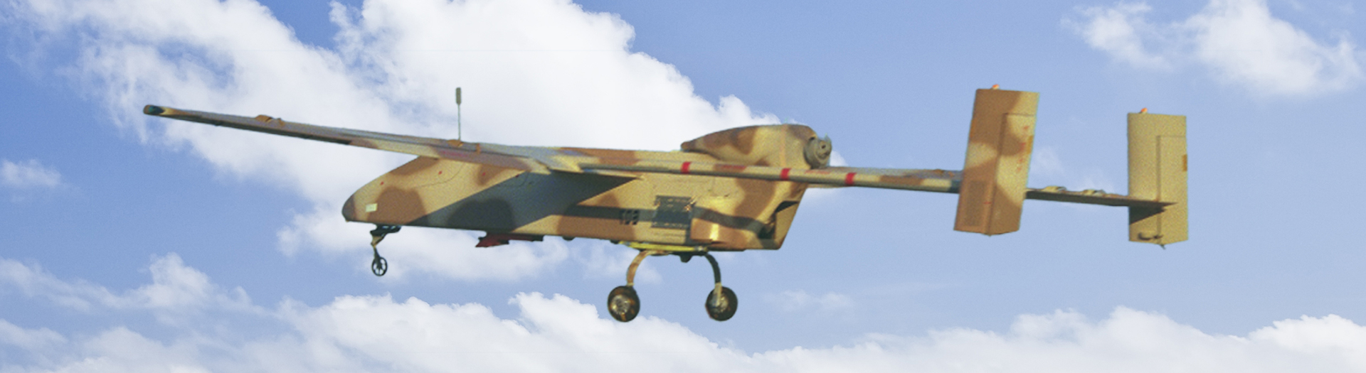 Combat aircraft : Scout Airplane Unmanned Maritime Patrol - Legacy UAS