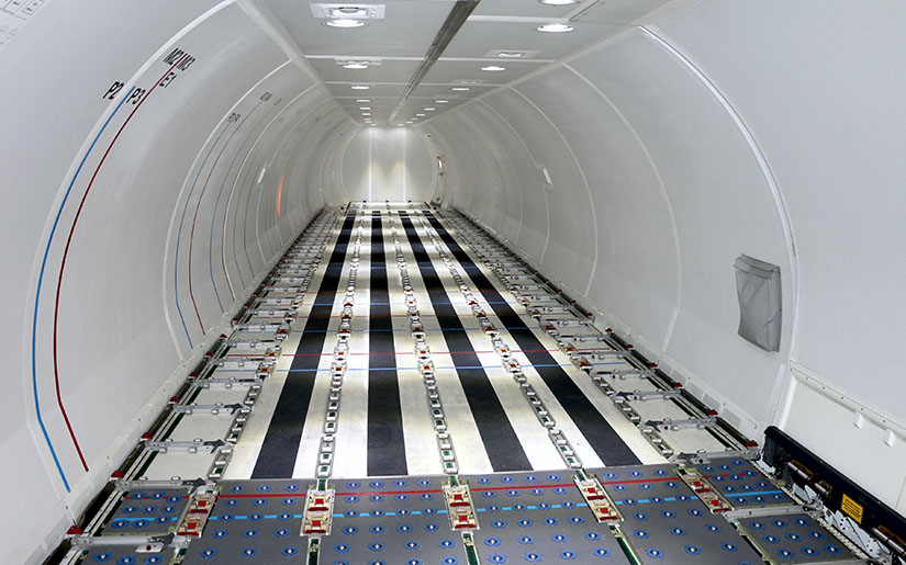 B737 Passenger Cargo Conversion: Extend Aircraft Lifespan