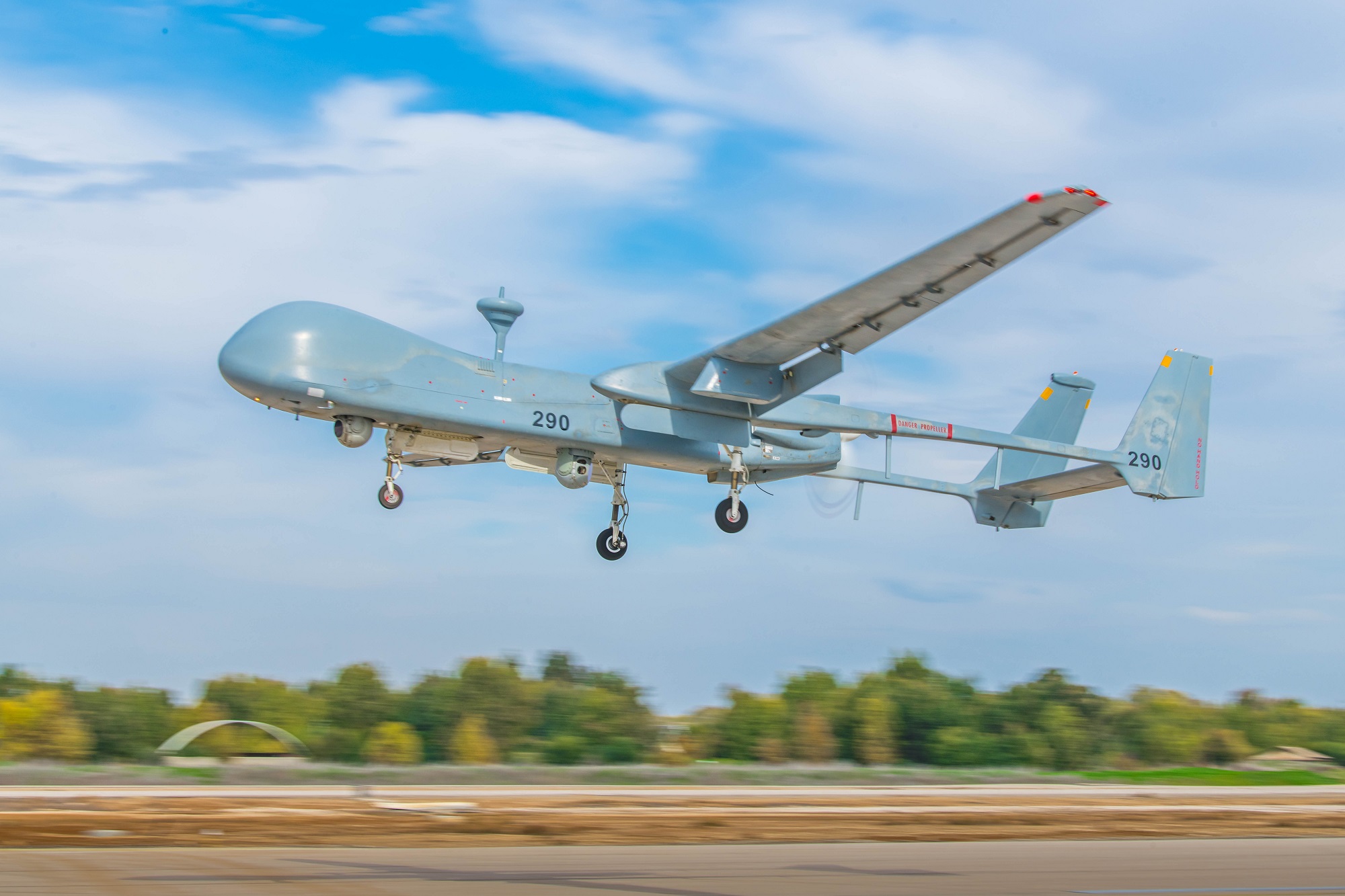 Military UAV : Advanced Drone Systems for Combat Operations - IAI
