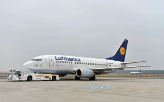 IAI's TaxiBot® Granted Certification for Operation With the Airbus A320 ...
